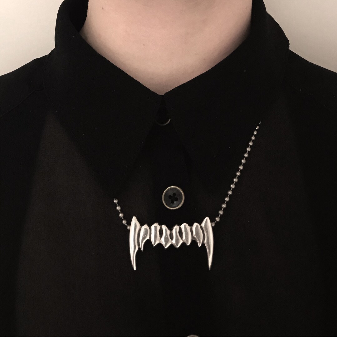 Wolf Teeth Pendant, Vampire Fangs, Dracula, Tooth Jewelry, Monster ...