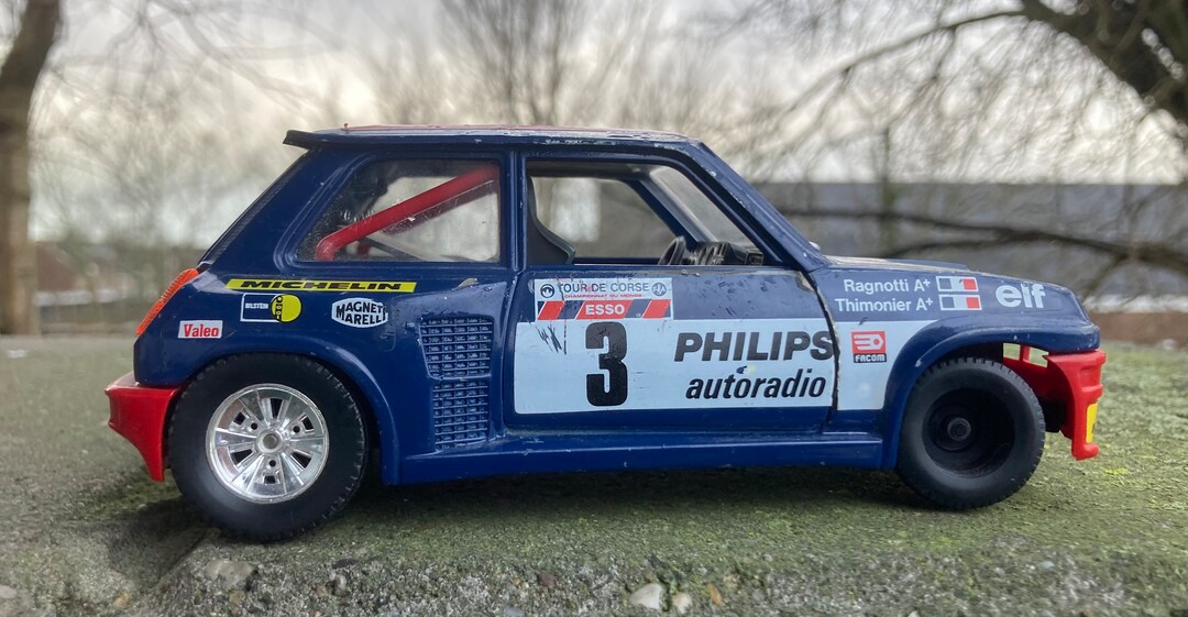 Bburago Renault 5. Scale 1:24 - Etsy