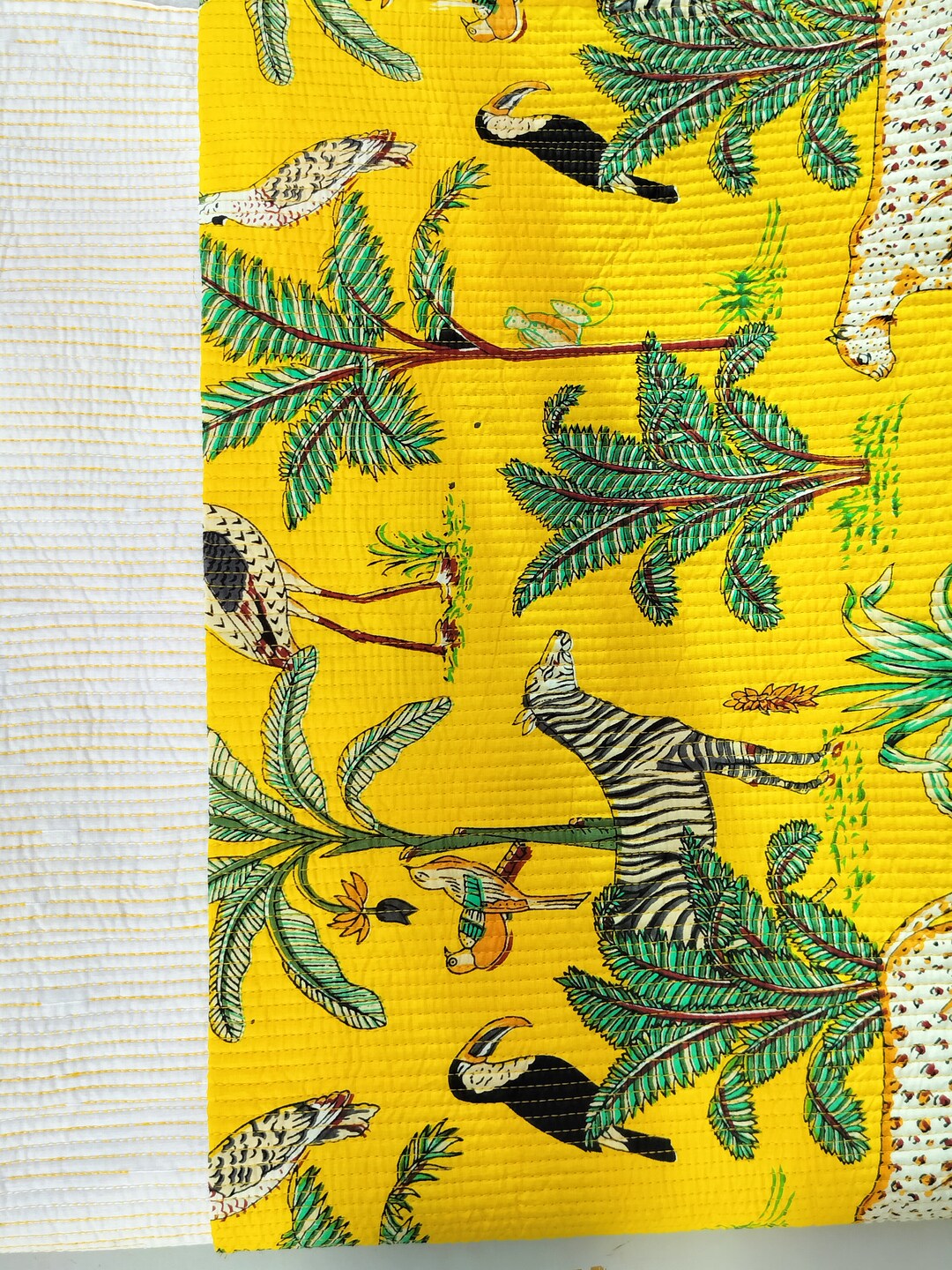 100% Pure Cotton Indian Handmade Screen Print Quilted Fabric, Nice ...