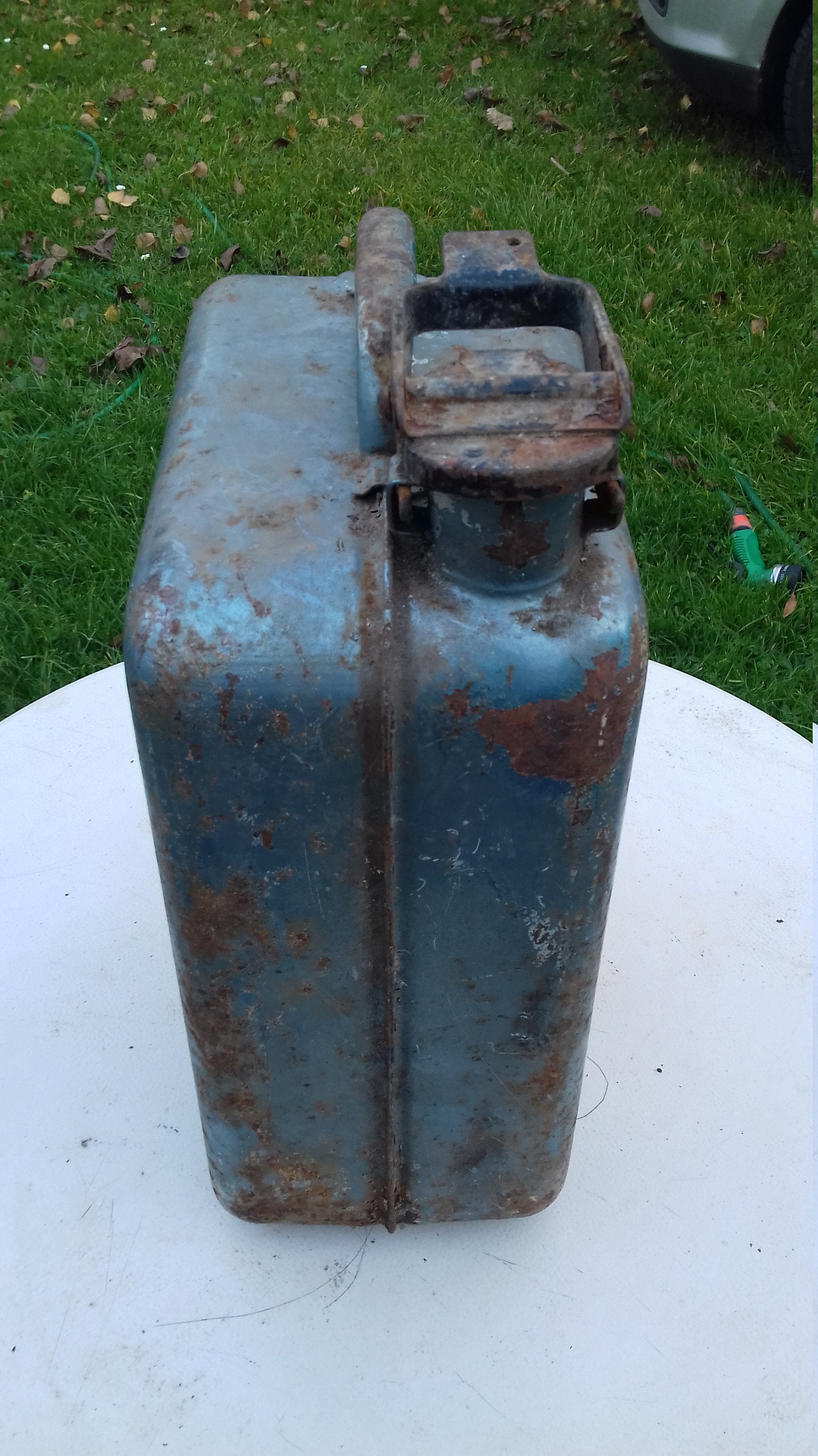 Gas Can, Rusty Fuel Can ,petrol Can, Rusty Gas Can, Gas Carnister ...