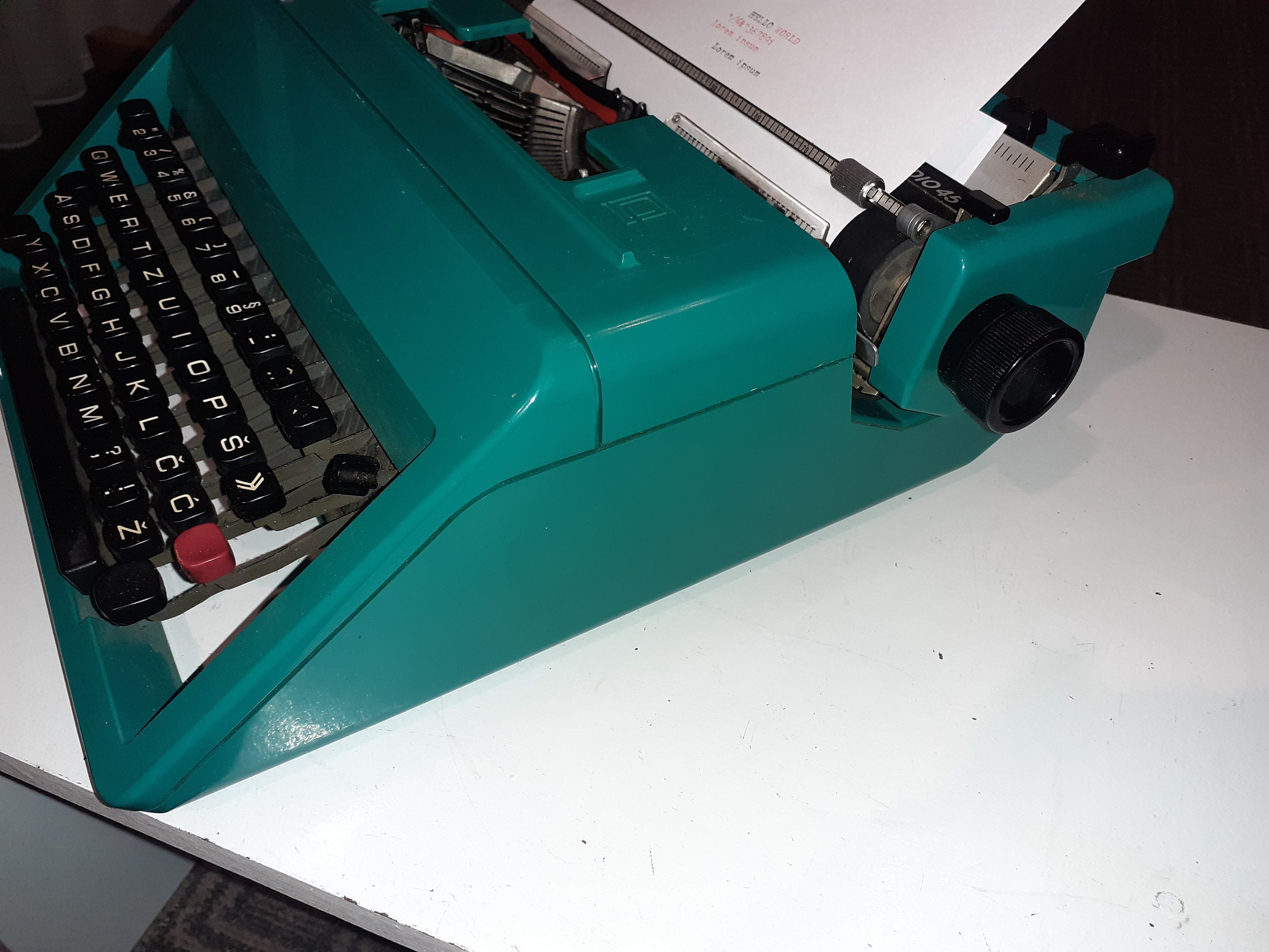 Olivetti Studio 45 Portable Typewriter, Made in Italy 1969. Top Quality ...