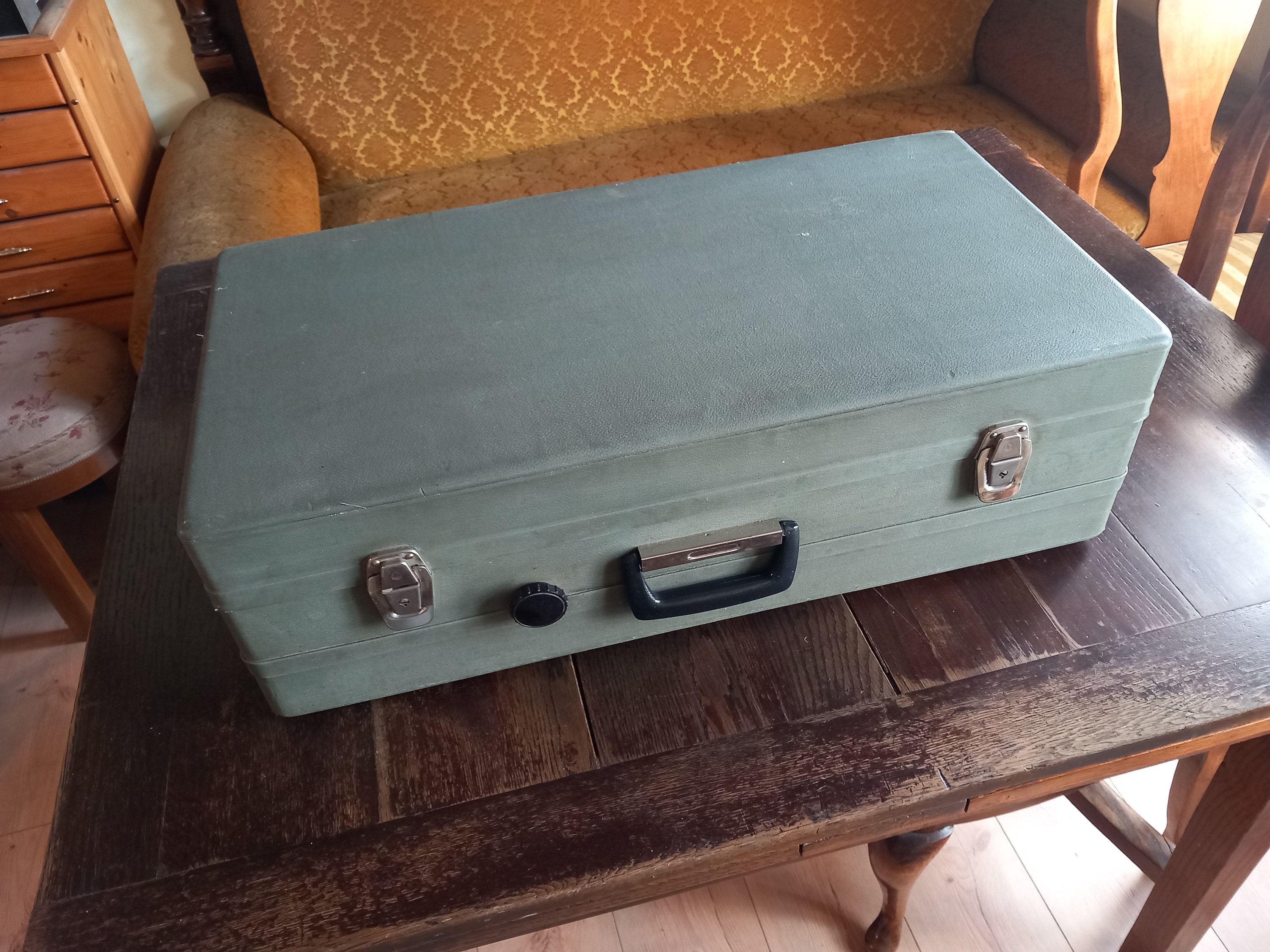 Super Rare 1950s Harmona German 220/240v Portable Harmonium Home Air ...