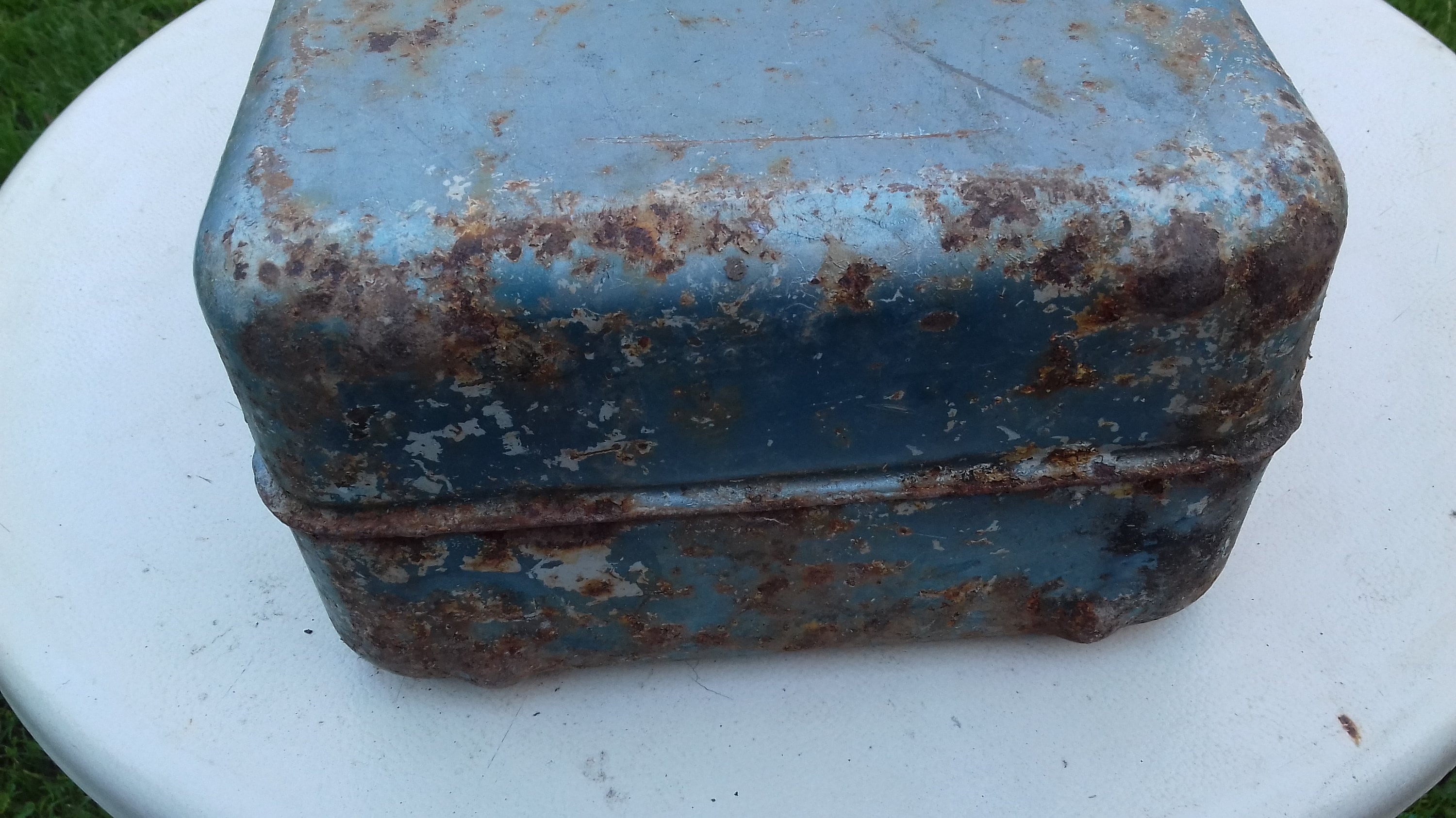 Gas Can, Rusty Fuel Can ,petrol Can, Rusty Gas Can, Gas Carnister ...