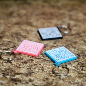 3D Printed QR Code Keychain: Personalized Scannable Business Card - Etsy
