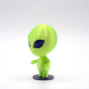 Green Alien Figurine - Cute UFO Extraterrestrial Decor for Area 51 and ...