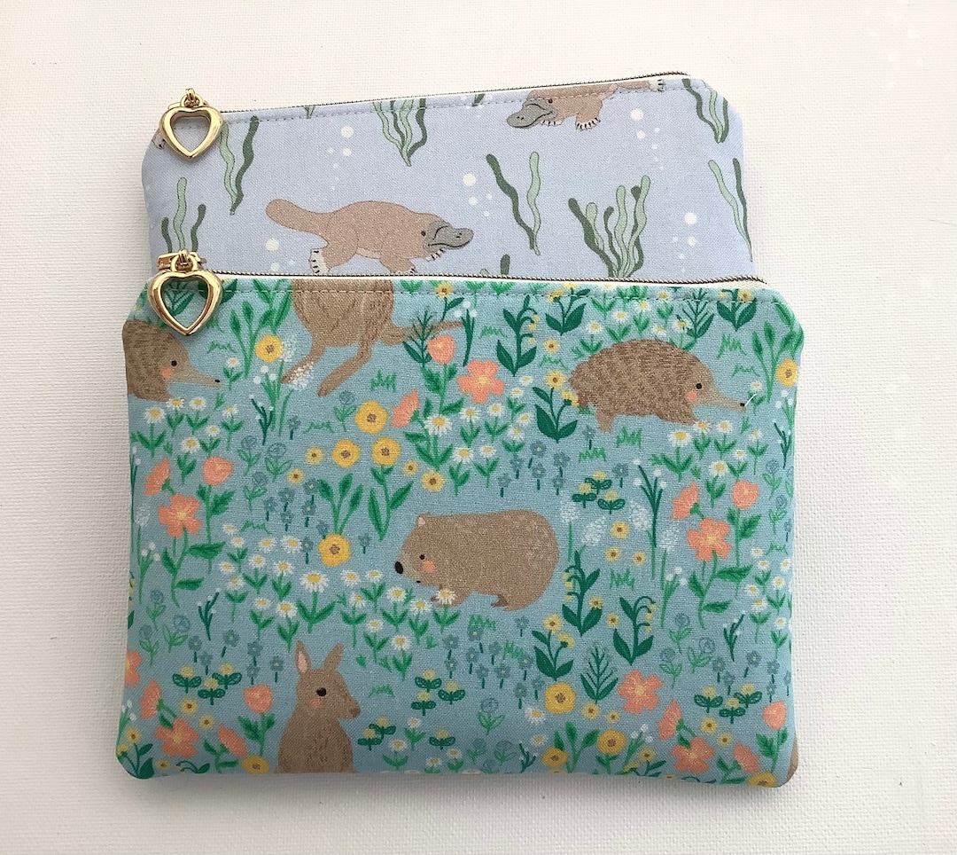 Cute Australian Platypus/small Cosmetic Purse/australian Gift/ Makeup ...