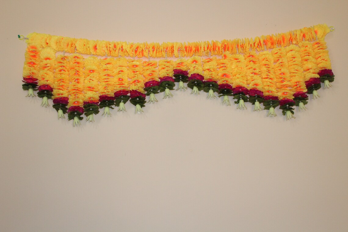 Flower Garland for Main Entrance Door , Flower Decoration , Toran for ...