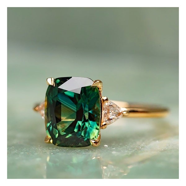 Emerald Green Ring - Etsy