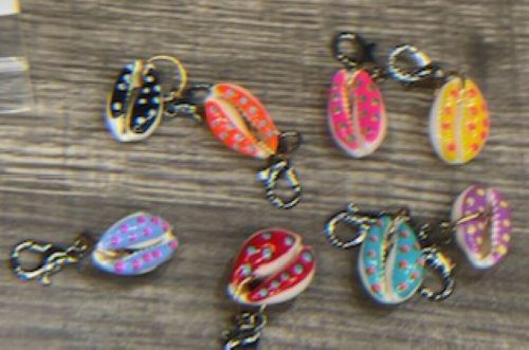 Colorful Beach Shells Stitch Markers W/ Tin - Etsy