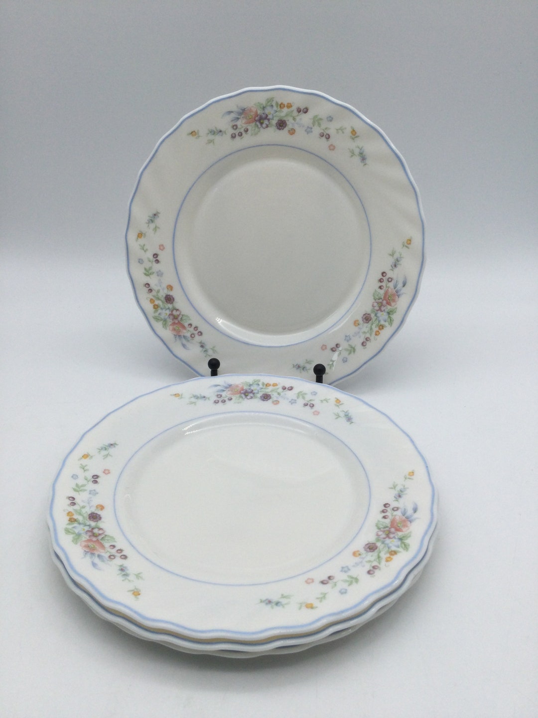 Vintage Arcopal France Victoria Pattern / Set of 4 Salad Plates / 7.75 ...