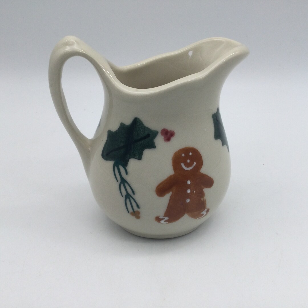 Hartstone Pottery / USA / Christmas Traditions / Creamer / 8 Oz ...