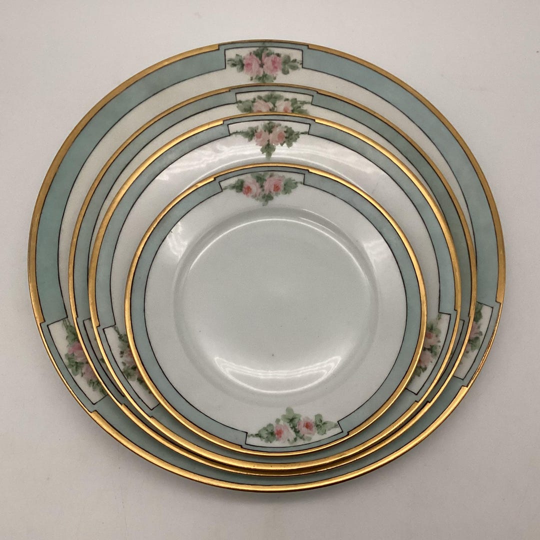 Vintage Hand Painted Fine China Plates Set of 4 Floral Design With Gold ...