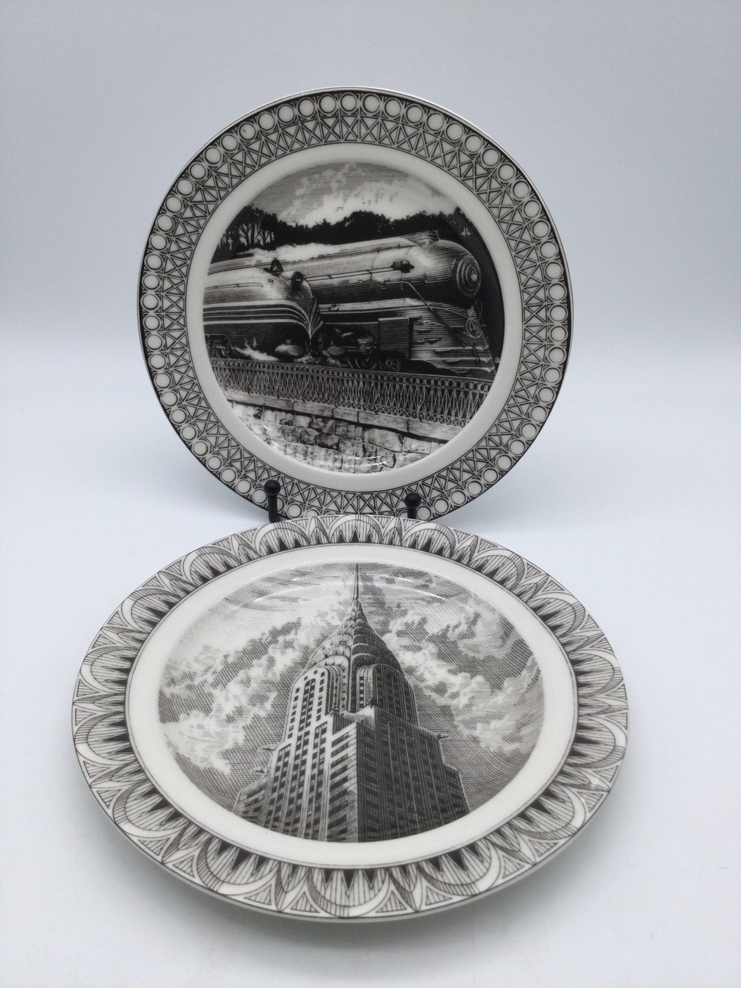 Vintage Slice of Life / 222 Fifth / Chrysler Building OR Train Race ...
