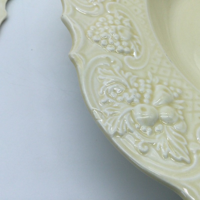 Vintage Crown Ducal Butter Cream Florentine Set of 4 Rimmed Soup Bowls ...