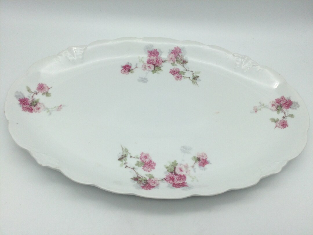 Antique Jaeger and Co. / Malmaison / 1898-1923 Scalloped Platter / Pink ...