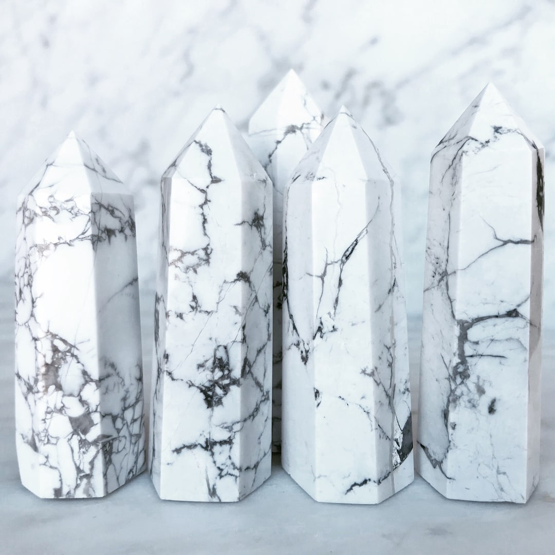 Choose Your Howlite * 7 - 9 CM * 78 - 93 GRAM . Natural Stone ...