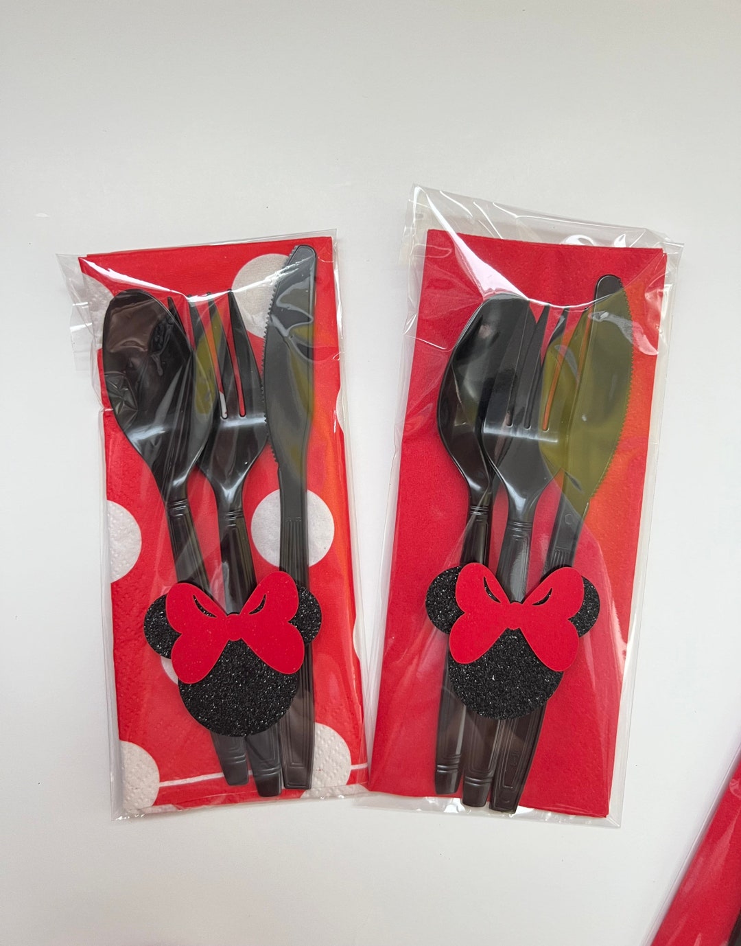 Minnie Mouse Birthday Utensil Set: Red Polka Dot Napkin, Glitter Accent ...