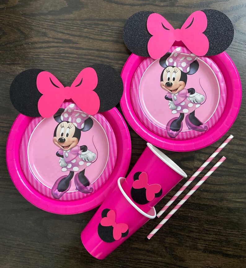 8 Minnie Mouse Birthday Decoration Plates Cups Hot Pink - Etsy