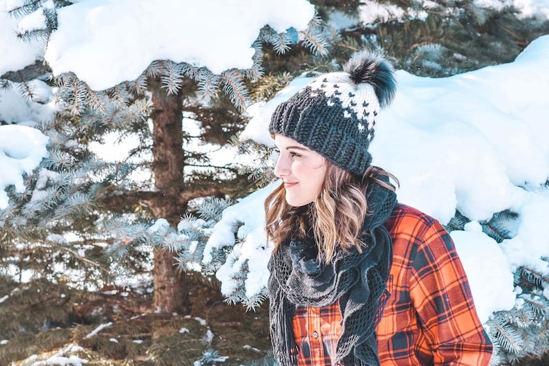 Ladies Winter Hat in Black and Cream - Etsy