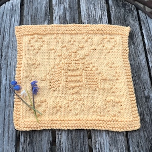 Bumble Bee Knit Cloth, Vintage Inspired Honey Bee Cloth, Cotton Bee ...