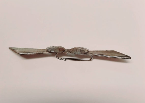 Antique Art Deco Style Lapel Pin - Gem