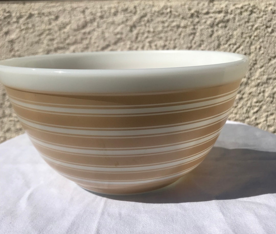 Rare Vintage Pyrex Sandalwood Stripe 402 Mixing Bowl 1 1/2 Quart ...