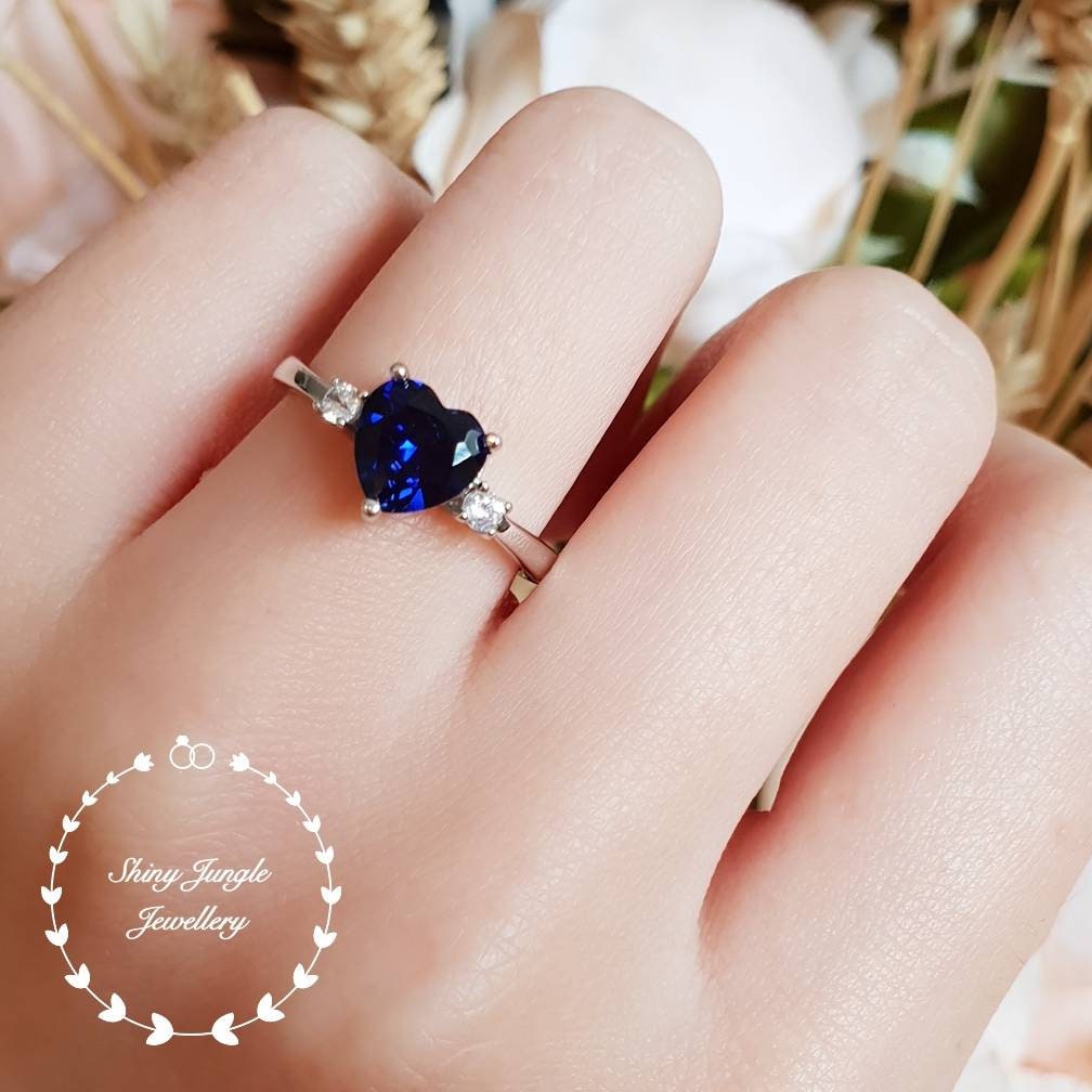 Genuine Lab Grown Heart Shaped Royal Blue Sapphire Engagement Ring ...