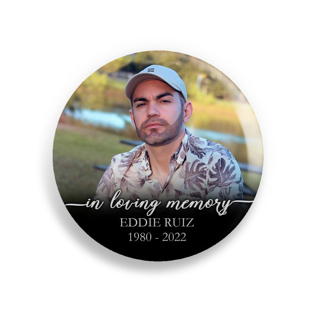 Funeral Memorial Button Pins or Memorial Photo Magnets Keepsake : 2.25 ...