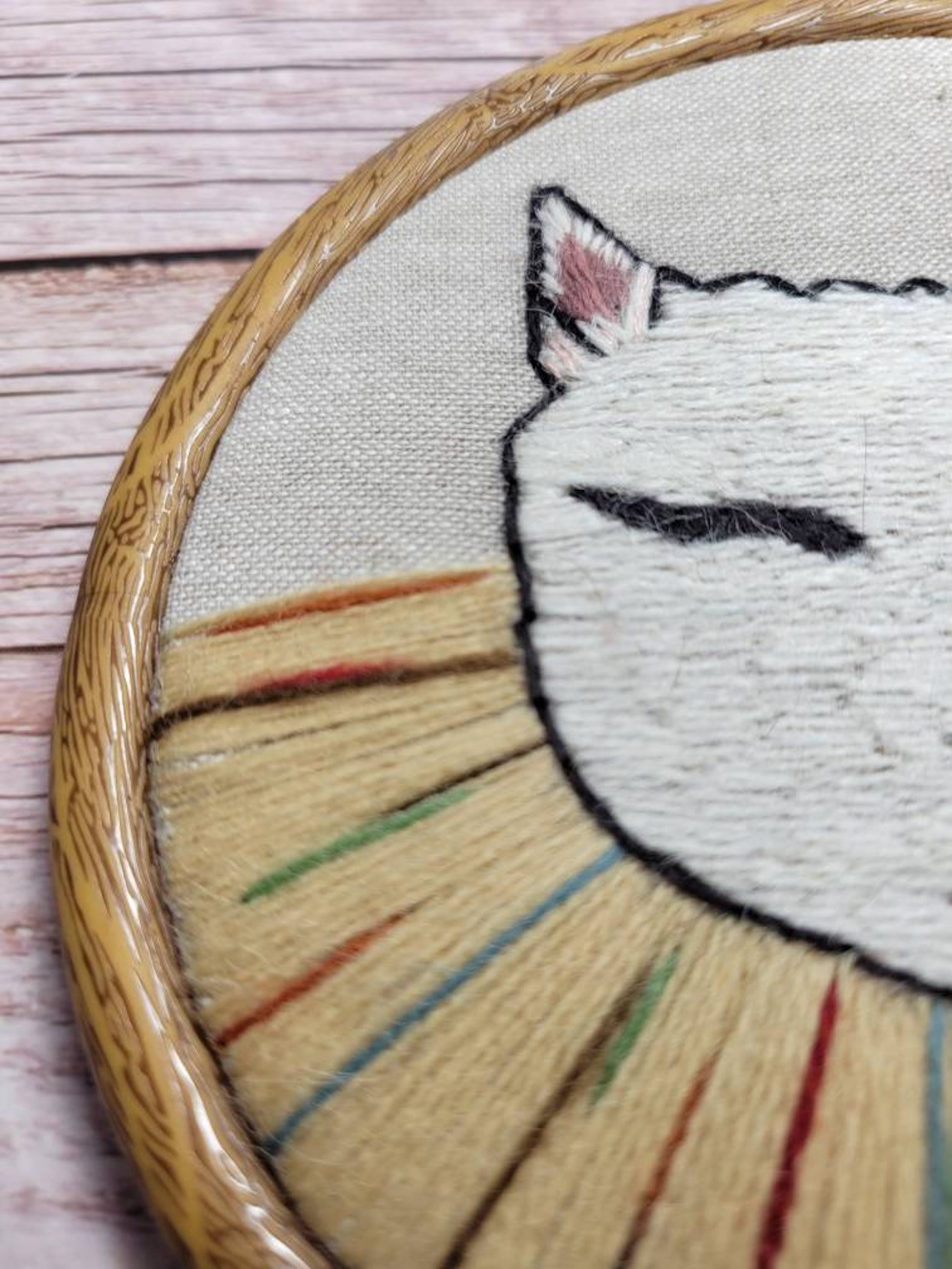 Hand Embroidered Cat Hoop Art: Crewel Embroidery Wall Hanging - Etsy