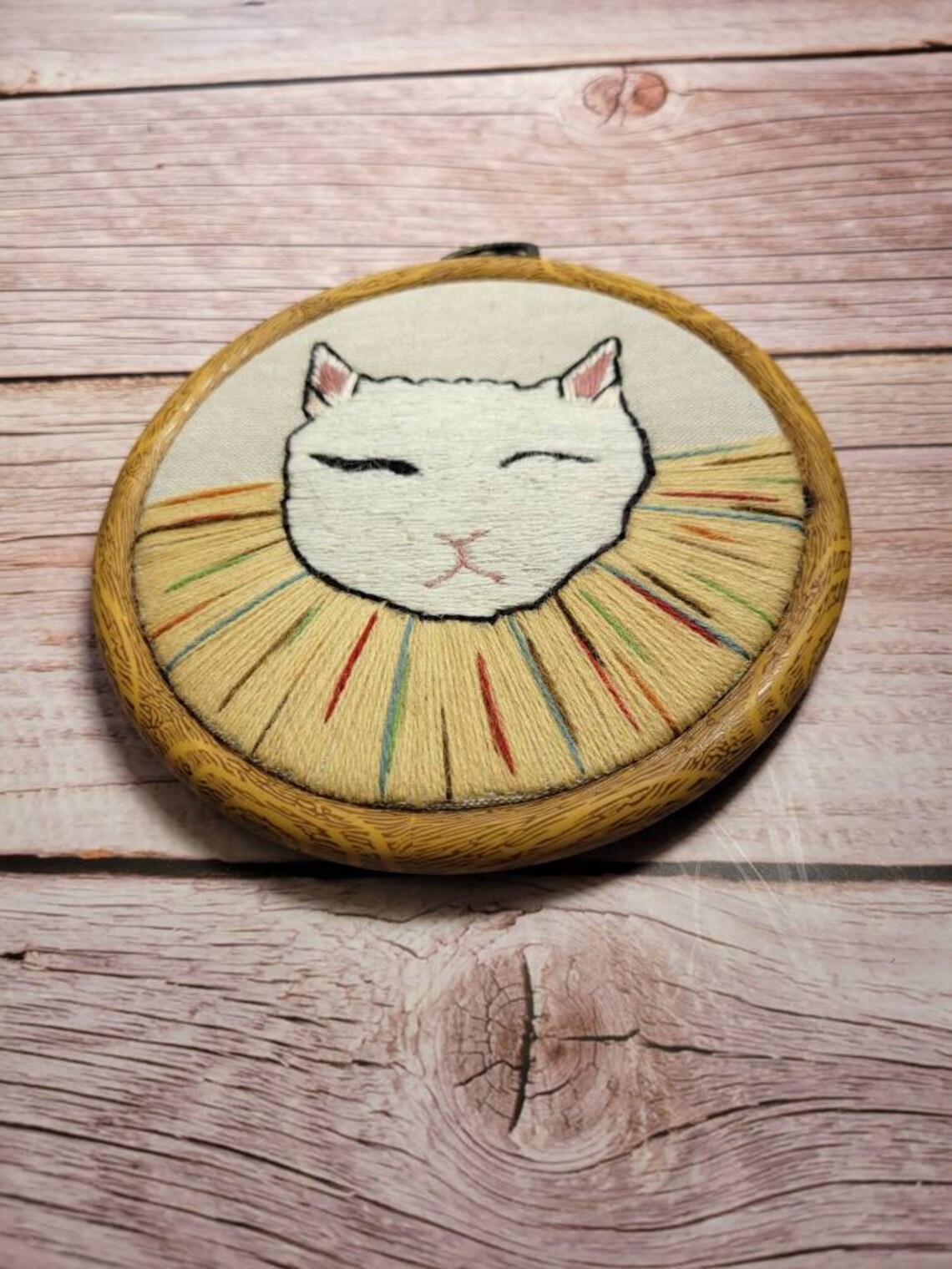 Hand Embroidered Cat Hoop Art: Crewel Embroidery Wall Hanging - Etsy