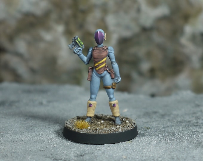 Female Special-ops Agent With Blaster Handpainted Tabletop Wargaming ...
