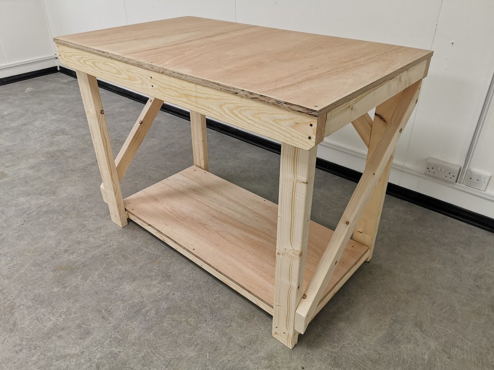 Wooden Workbench 18mm Eucalyptus Hardwood Ply Top - Etsy UK