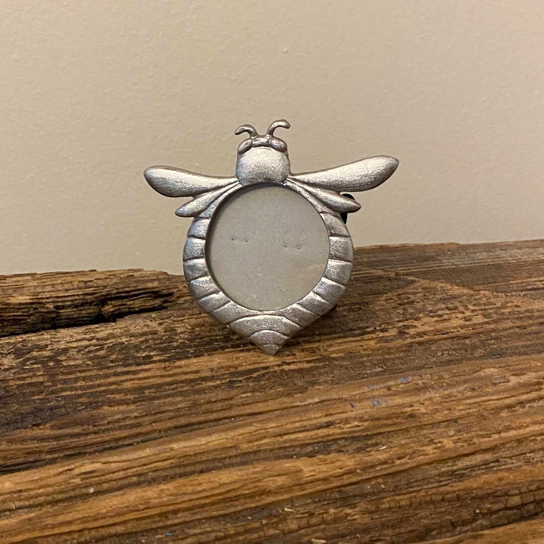 Vintage/new Pewter Finish Bee And/or Oval Floral Frames - Etsy