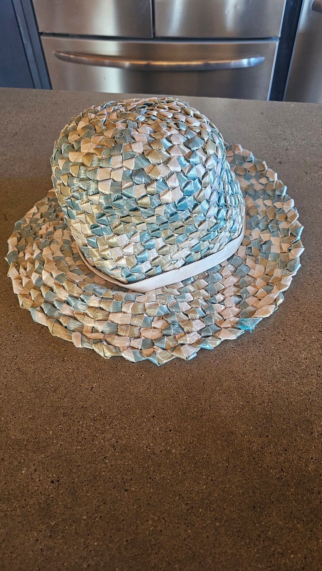 Vintage Betmar Women's Woven Blue Hat. Summer, Easter, Beachy Scene ...