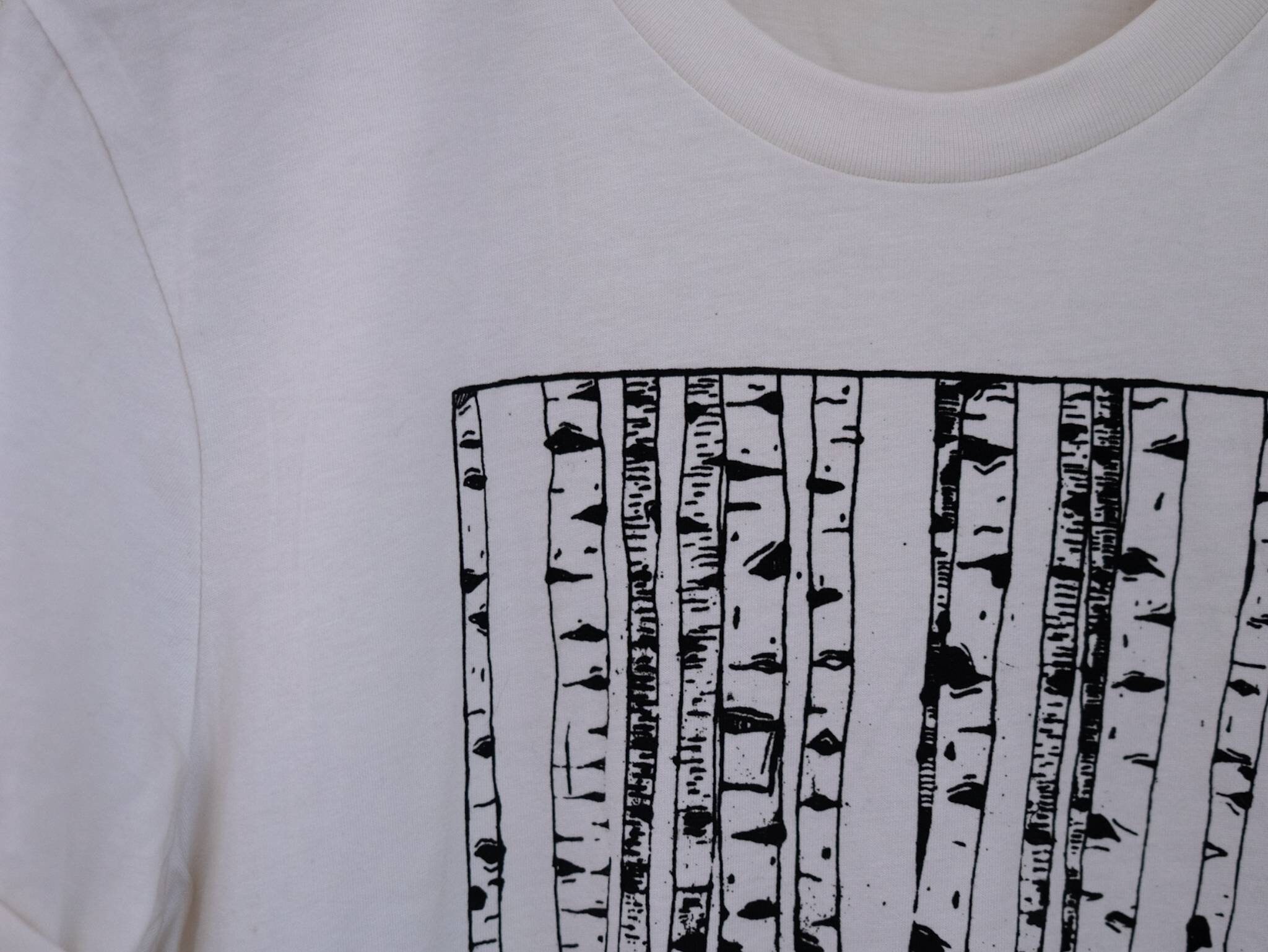 Birch Tree Screen Printed T Shirt / Plant Tee Spooky Ominous - Etsy