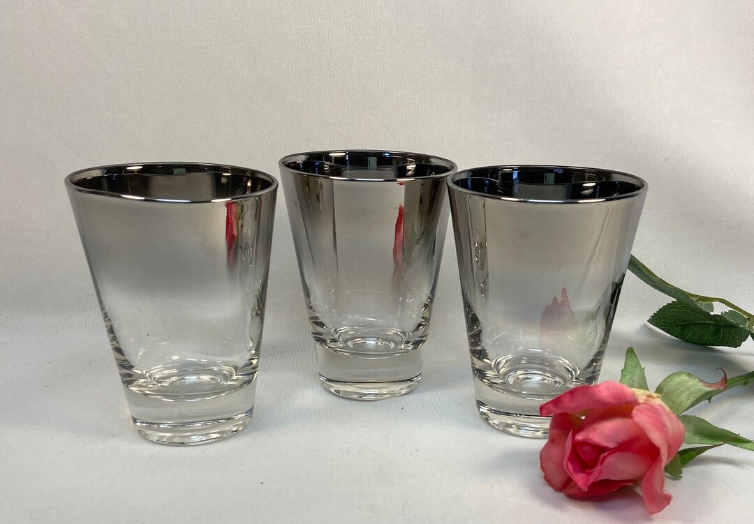 Double Shot Whiskey Glasses Vitreon Queen’s Lusterware Silver Ombre ...