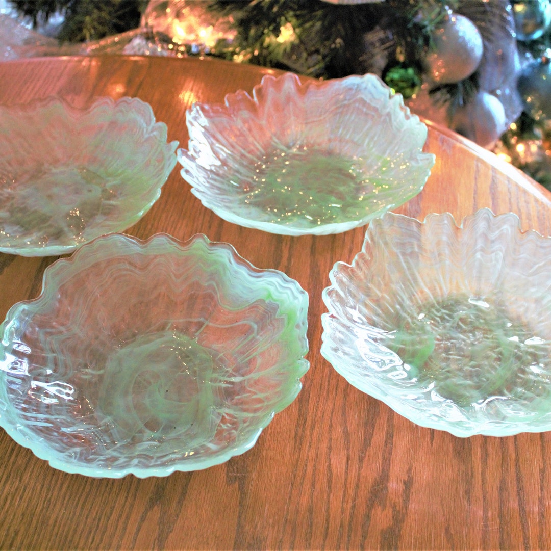 Swirl Glass Bowls, 4pc Green Swirl Bowl Set, Green Bowls With Scalloped ...