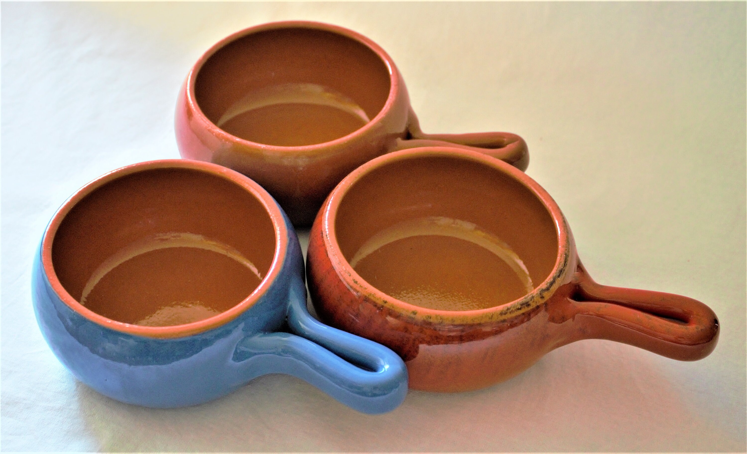 De Silva Bowls, 2 Ivory Fabrique En Italie Bowls, Ivory and Brown De ...