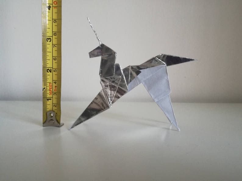 Handmade origami Blade Runner unicorn | Etsy
