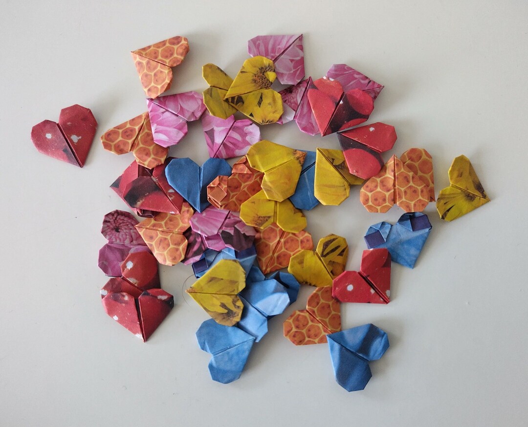 Set of 40 Handmade Origami 2 Cm Mini Hearts in Nature Patterns / Little ...