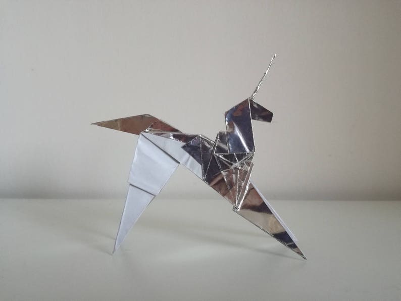 Handmade origami Blade Runner unicorn | Etsy