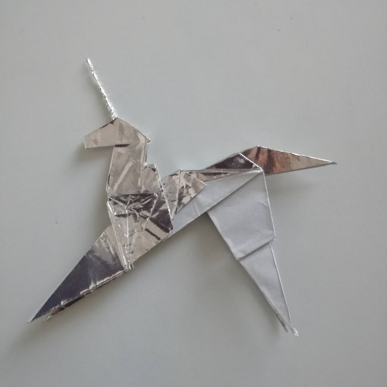 Handmade origami Blade Runner unicorn | Etsy