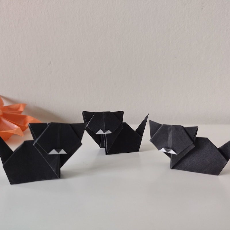 The Setting of the Black Cat - Etsy UK