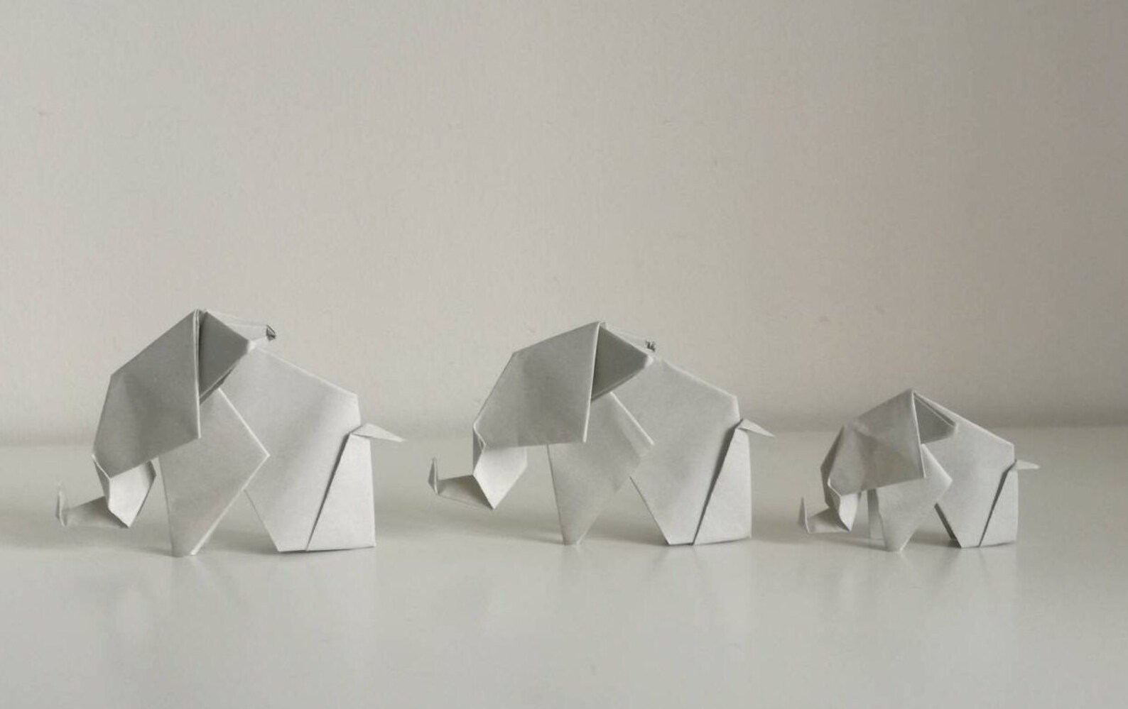 Handmade Origami Light Grey Elephant Family / Paper Animals / | Etsy