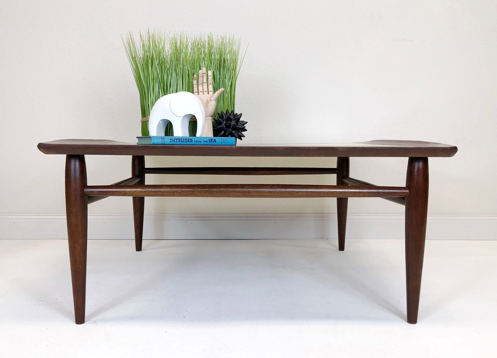 MID CENTURY Square Walnut Coffee Table. Bassett Artisan Line. - Etsy