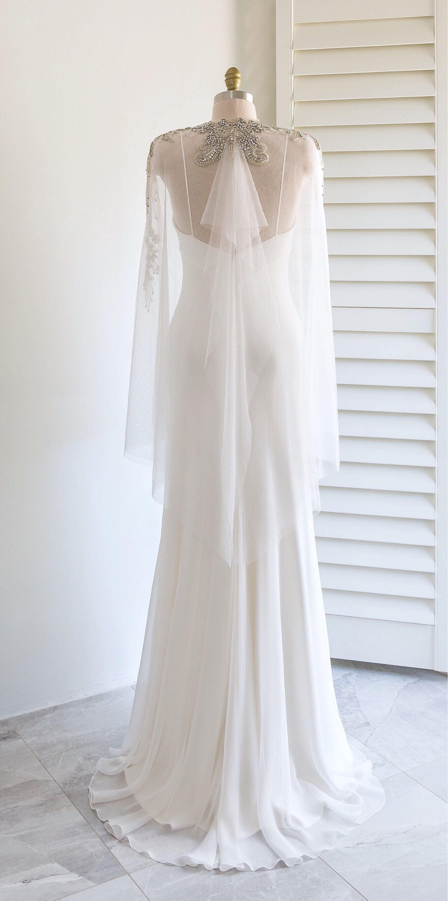 Capa de boda Tul con cuentas cubierta nupcial Bridal separa - Etsy México