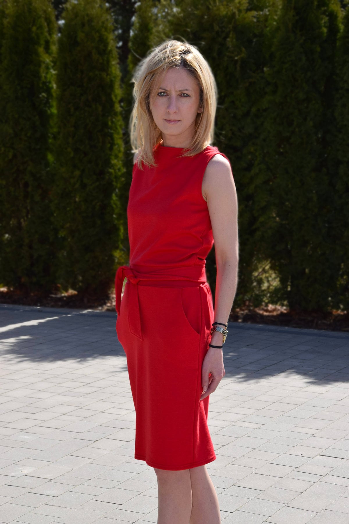 SISTERS robe coton UNO rouge / sans manches / robe avec poches - Etsy ...