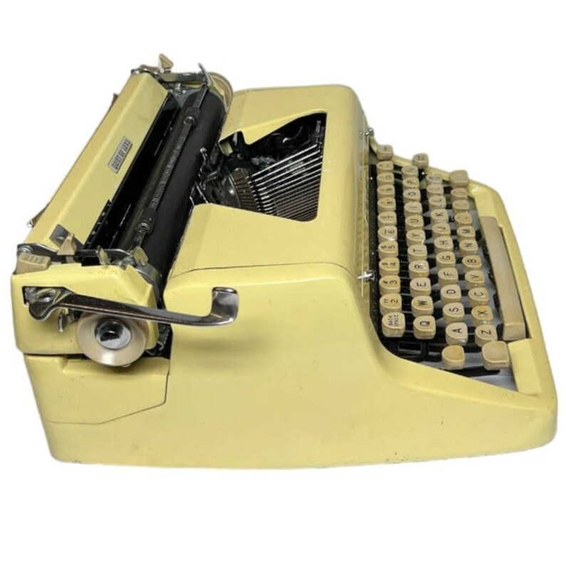 Royal Quiet Deluxe (sunbeam Yellow) Typewriter - Etsy