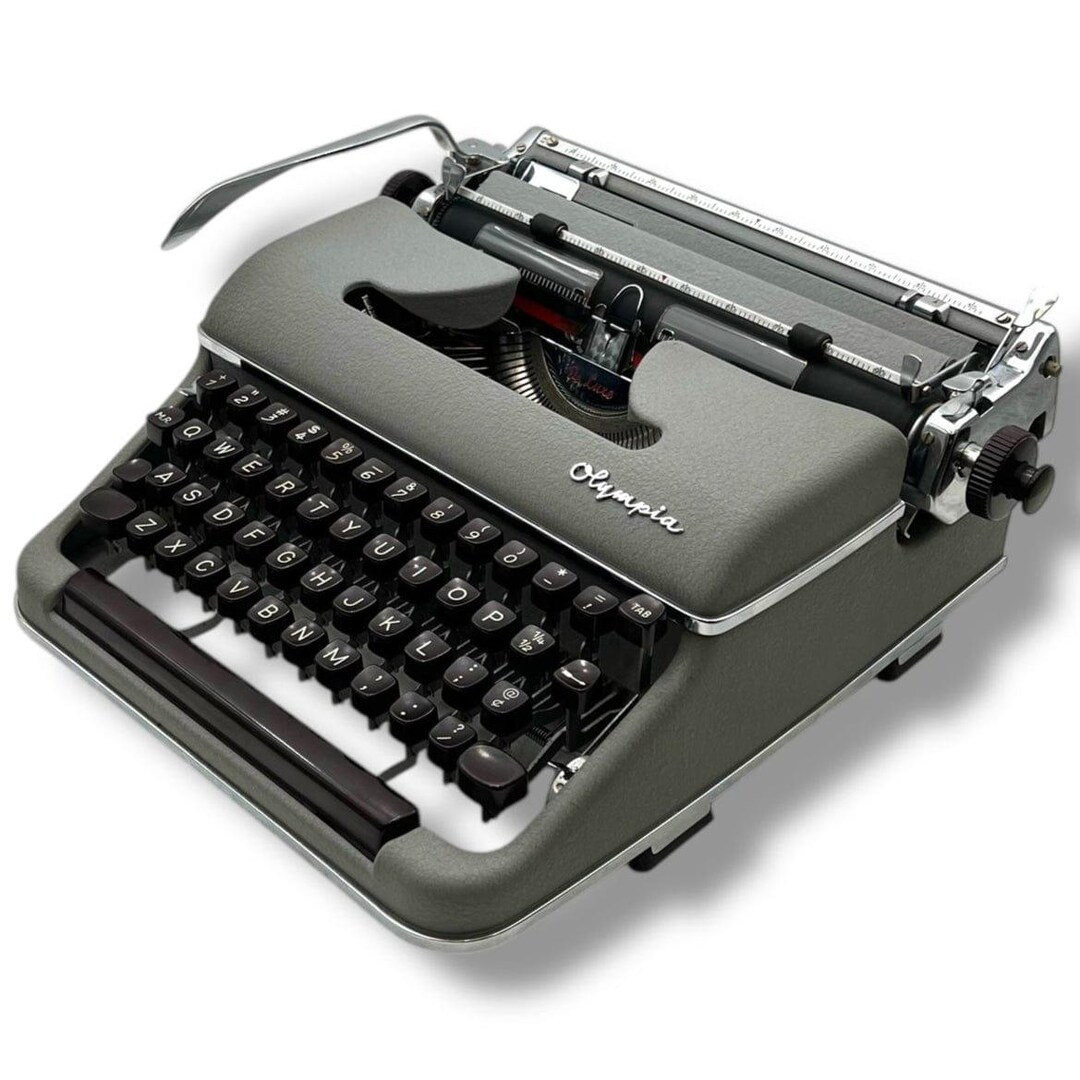 Olympia SM3 (script / Cursive Typeface) Typewriter - Etsy