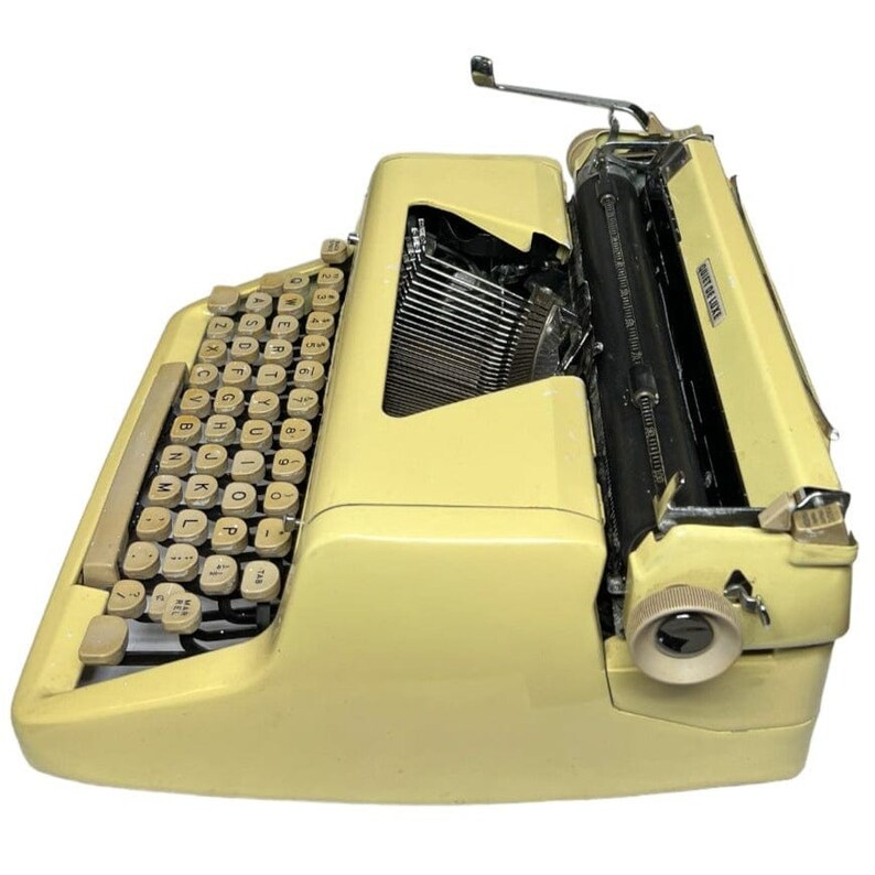 Royal Quiet Deluxe (sunbeam Yellow) Typewriter - Etsy